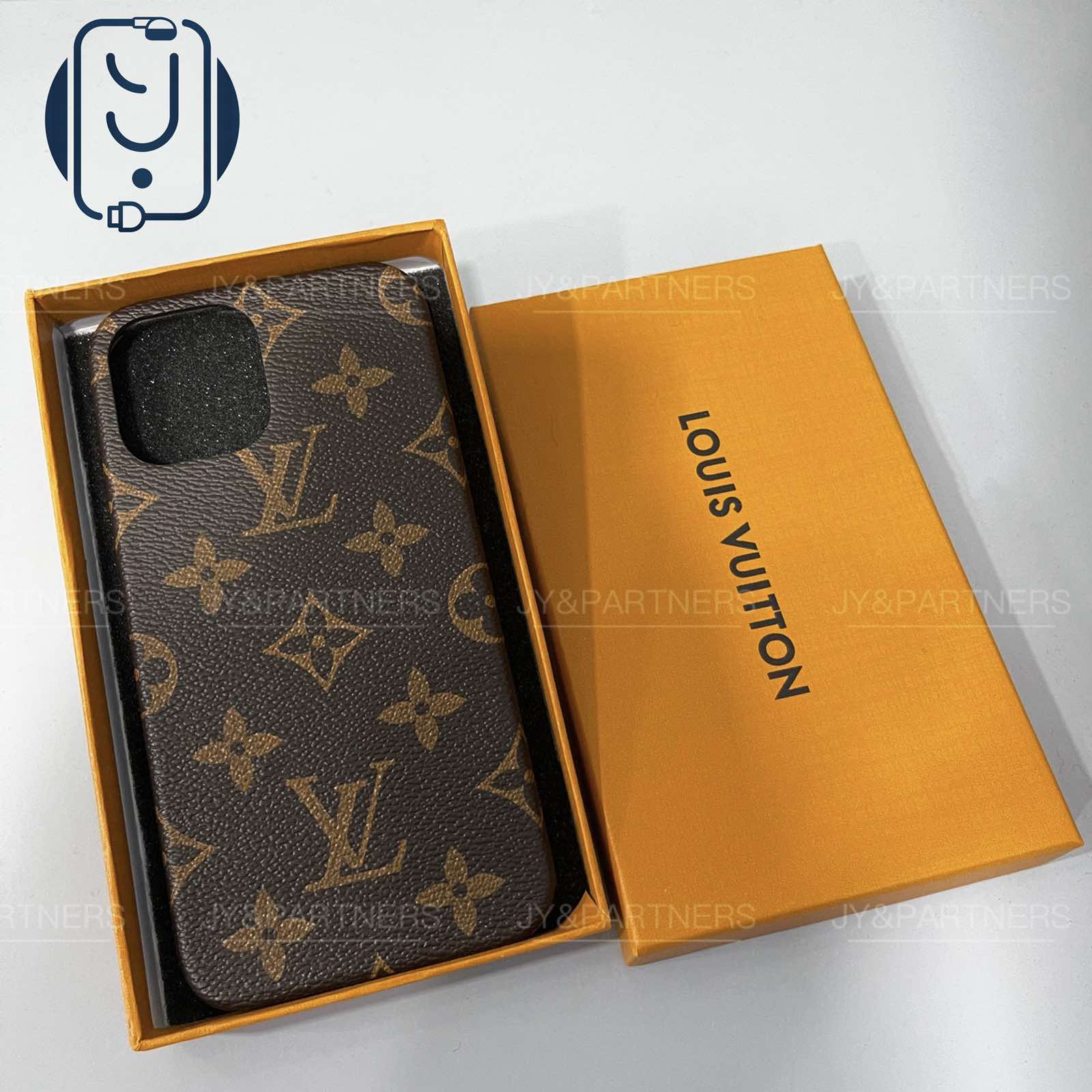 JY&PARTNERS/HIGH QUALITY LEATHER LV CASE/LARGE LV DESIGN | Shop.com.mm