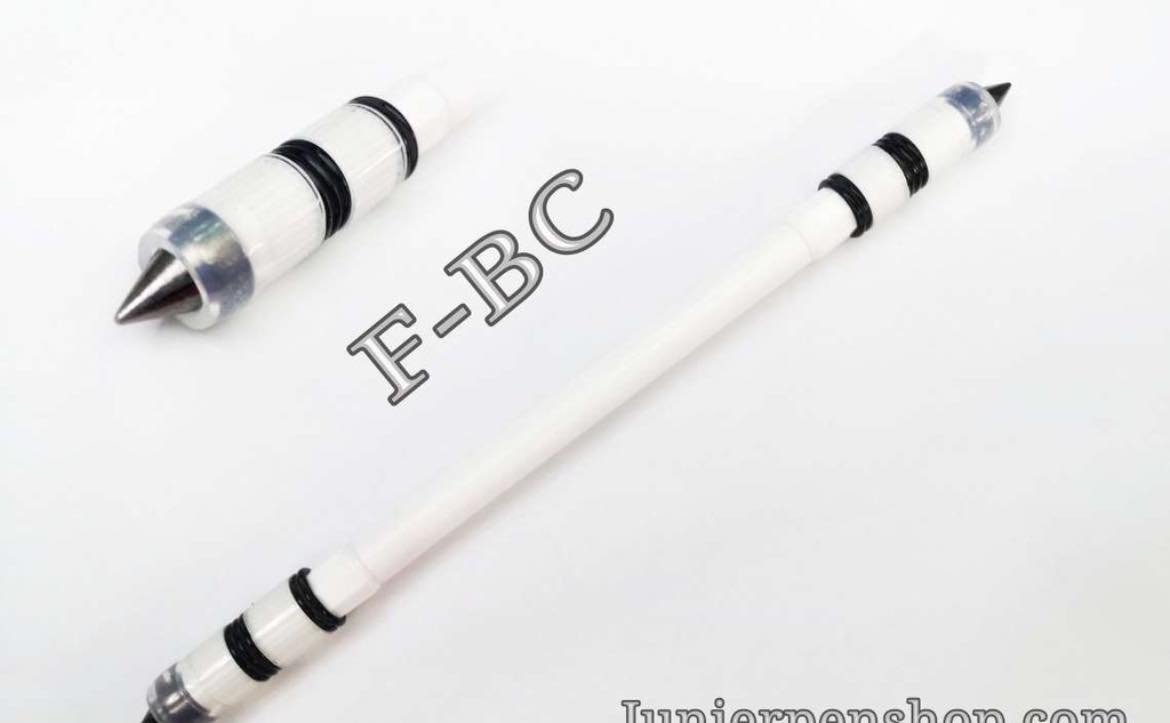 Professional Spinning Pen Finger Rotating balance Pen Refill Stress ...