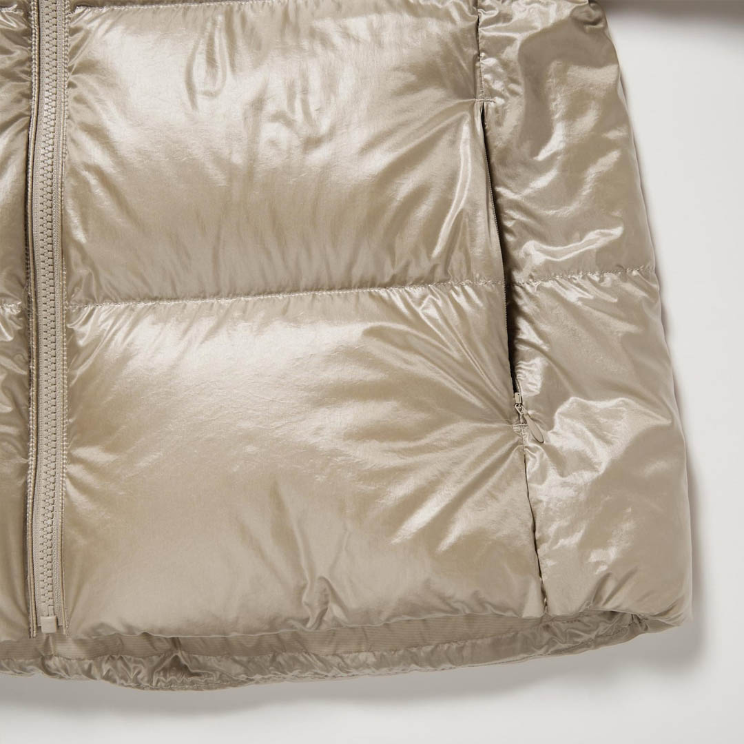 [Uniqlo Singapore Preorder]Foldable Ultra Light Down Shiny Puffer ...
