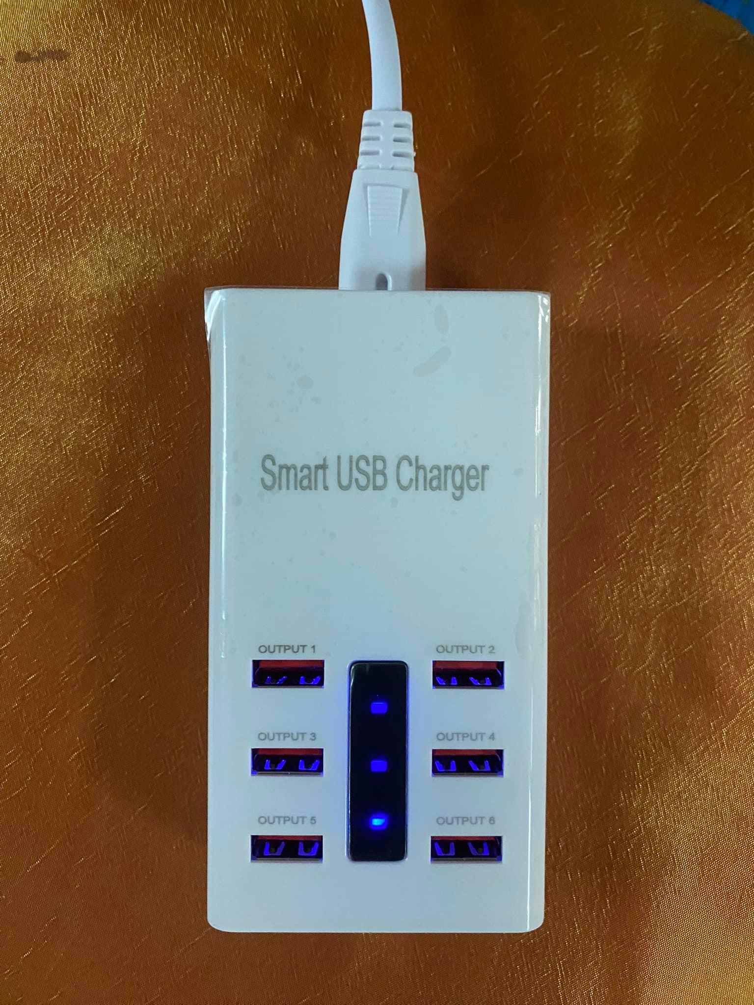 Universal 30W/6A high power 6 USB smart shunt charger | Shop.com.mm